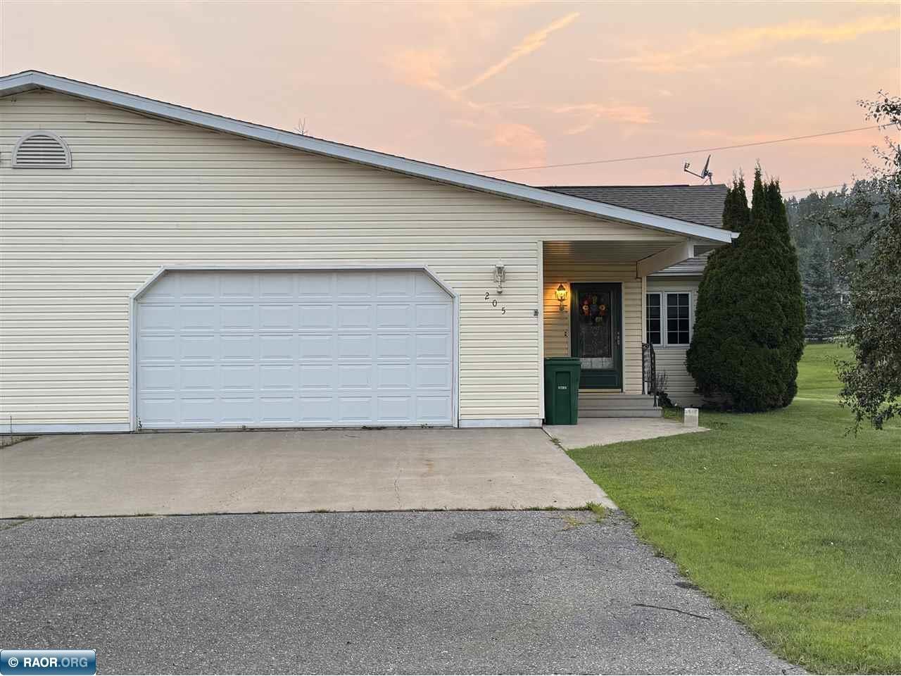 205 Jefferson, Buhl, MN, 55713 | MLS: 148784 | Edina Realty