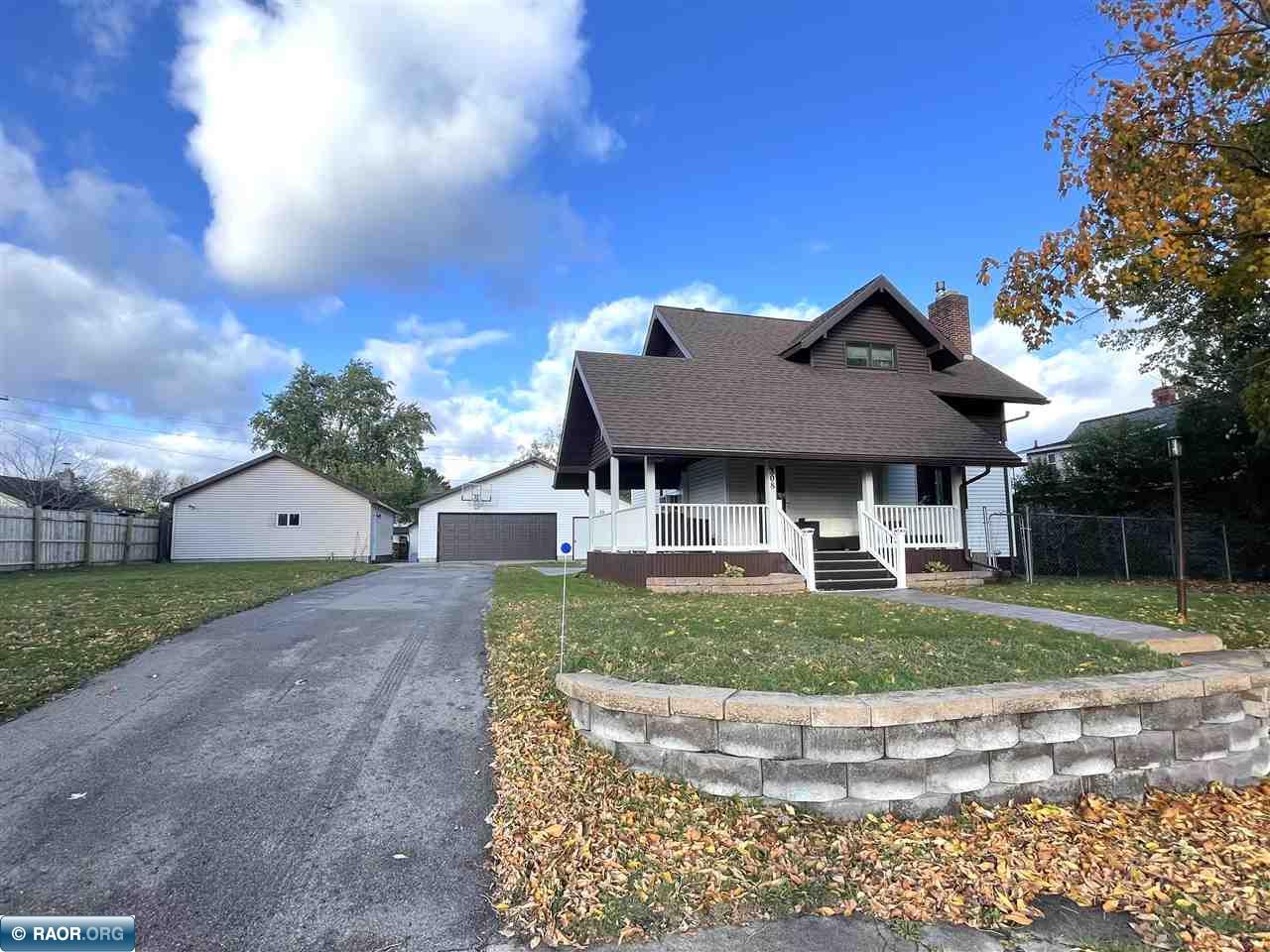 308 W Wisconsin Ave, Gilbert, MN, 55741 | MLS: 145914 | Edina Realty