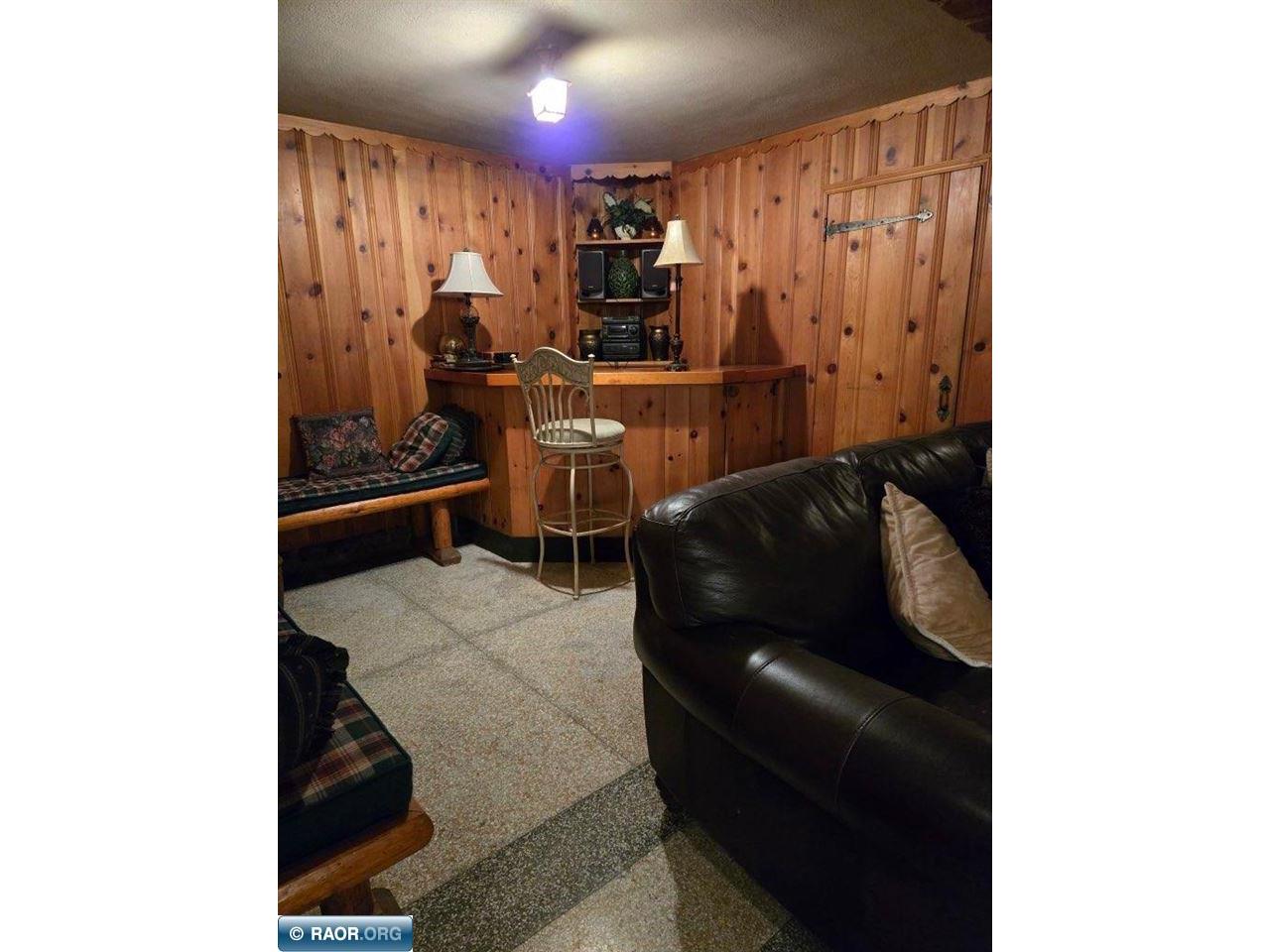 815 E HOWARD ST, Hibbing, MN, 55746 | MLS: 147902 | Edina Realty