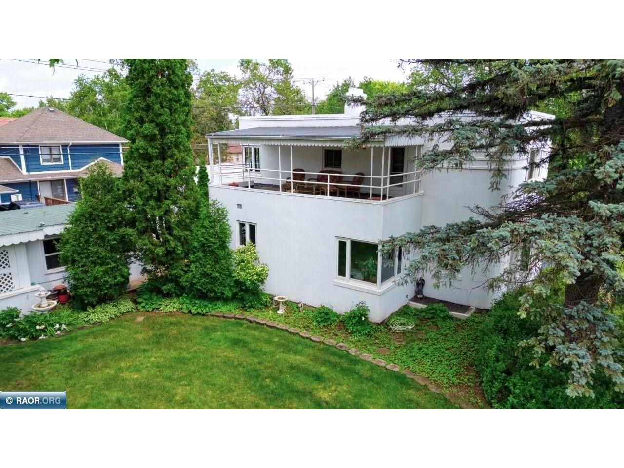 815 E HOWARD ST, Hibbing, MN, 55746 | MLS: 147902 | Edina Realty
