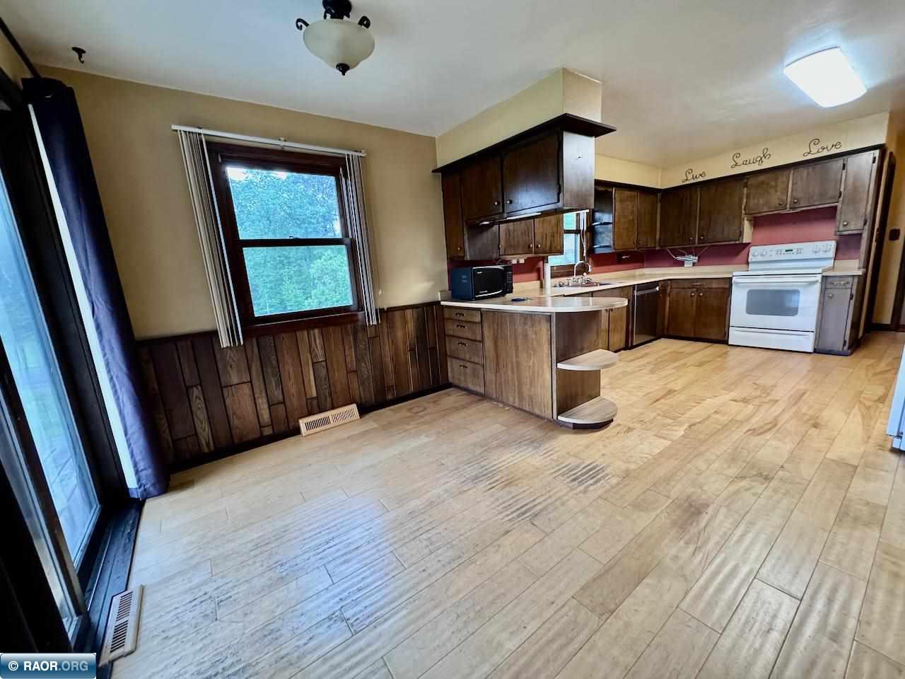 9331 Highway 115, Cook, MN, 55723 | MLS: 148515 | Edina Realty