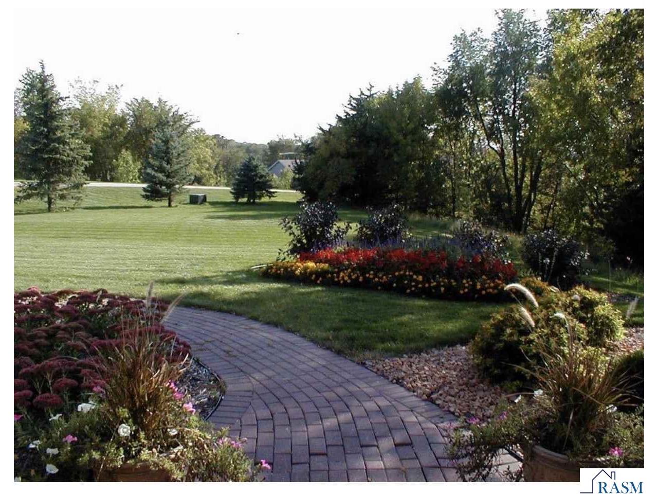 28612 Hub Drive, Madison Lake, MN, 56063 | MLS: 7039786 | Edina Realty