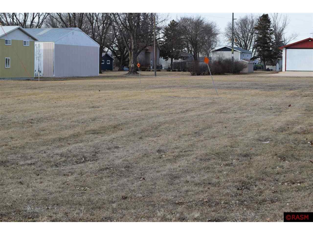 305 E Main St, Vernon Center, MN, 56090 | MLS: 7036574 | Edina Realty