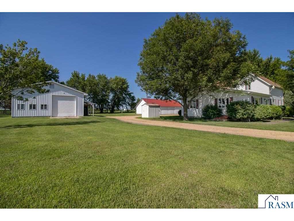 41072 280th Street, Arlington, MN, 55307 | MLS: 7038057 | Edina Realty