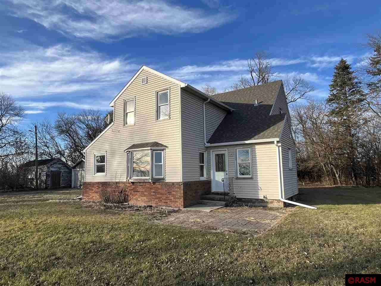 43397 685th Avenue, Ormsby, MN, 56162 | MLS: 7036324 | Edina Realty