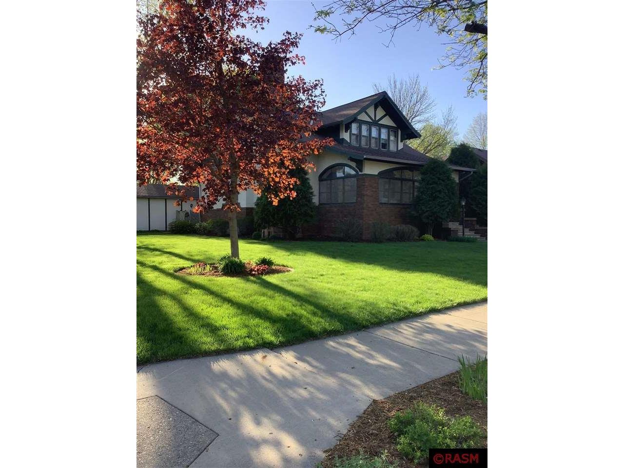 507 SE First Streets, Fairfax, MN, 55332 | MLS: 7036395 | Edina Realty