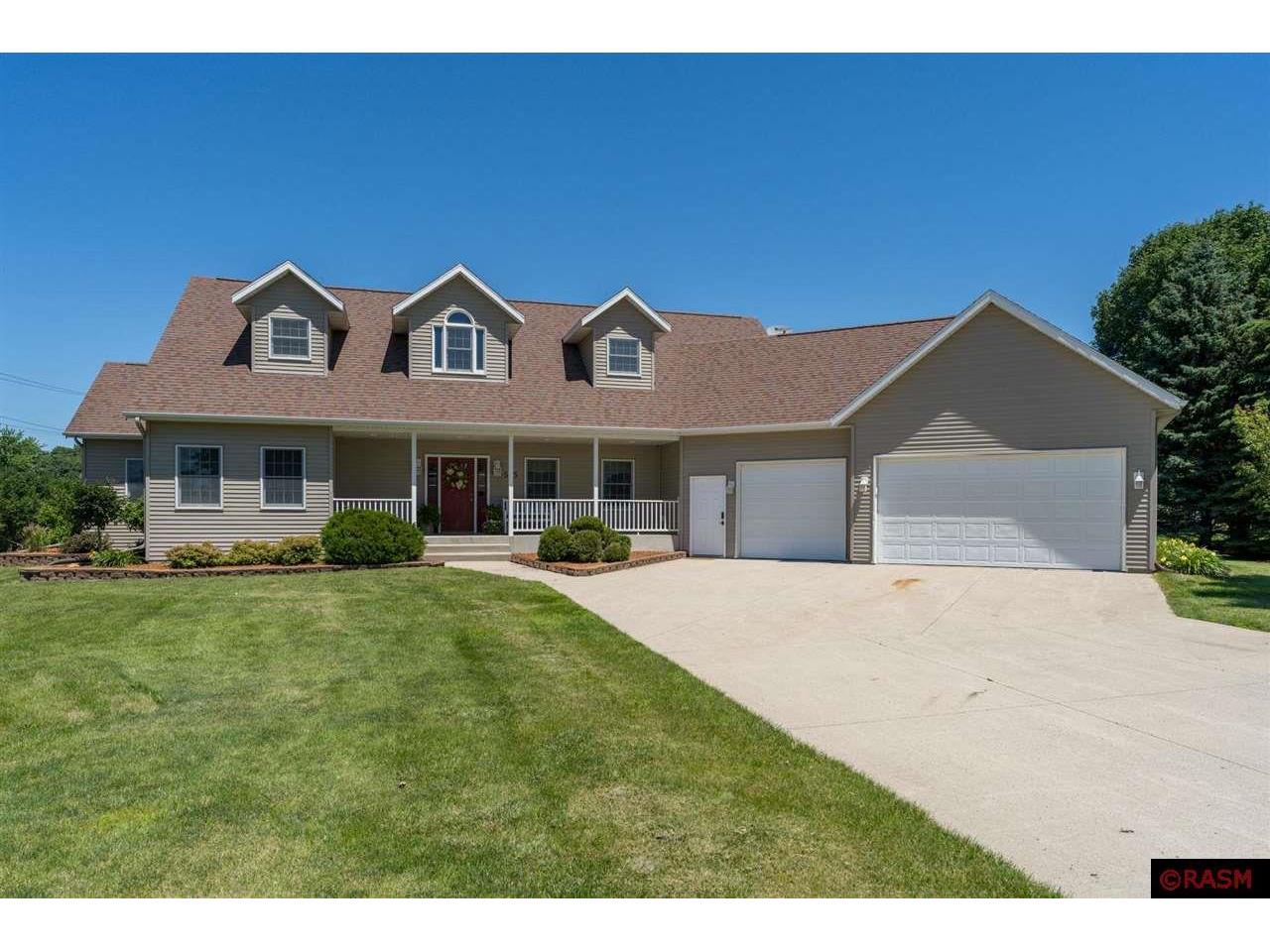 535 2nd Ave SW, Winnebago, MN, 56098 | MLS: 7035260 | Edina Realty