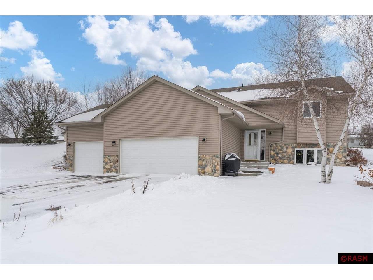 540 N State Avenue, Le Center, MN, 56057 | MLS: 7036544 | Edina Realty