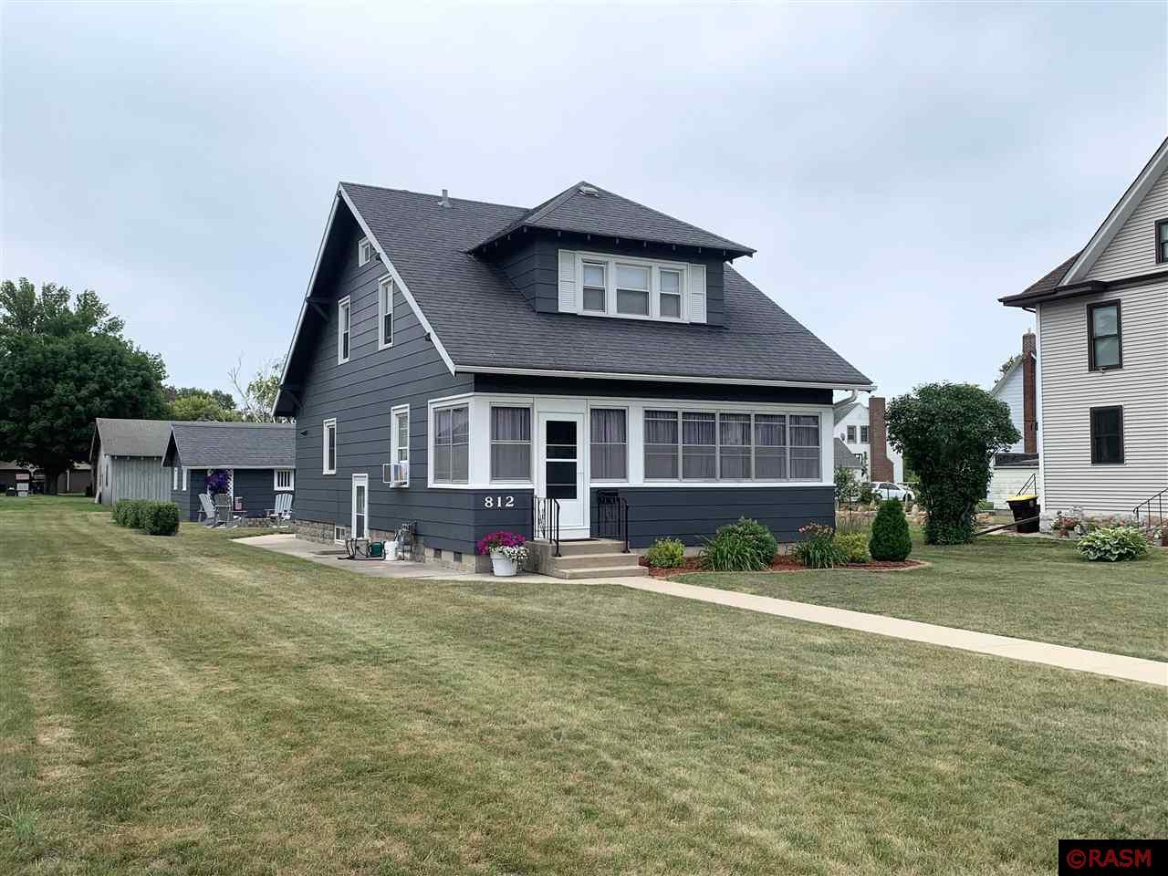 812 N Armstrong Blvd, Saint James, MN, 56081 | MLS: 7032847 | Edina Realty