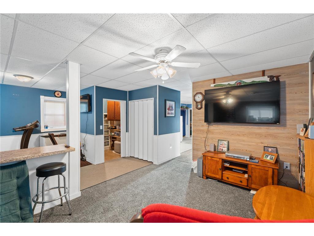 1 Lime Lake Drive, Avoca, MN, 56114 | MLS: 6781948 | Edina Realty