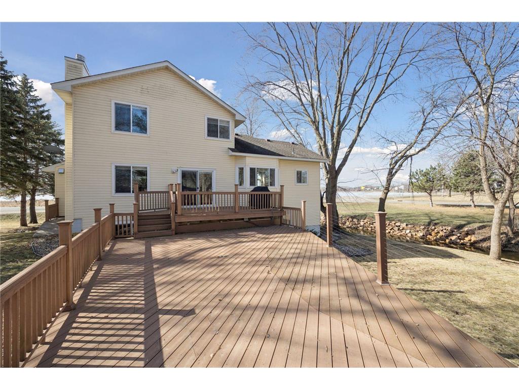 100 Benton Street E, Cologne, MN, 55322 | MLS: 7031540 | Edina Realty