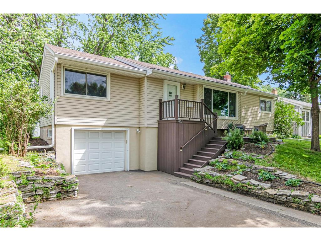 1007 Ingerson Road, Shoreview, MN, 55126 | MLS: 6739301 | Edina Realty