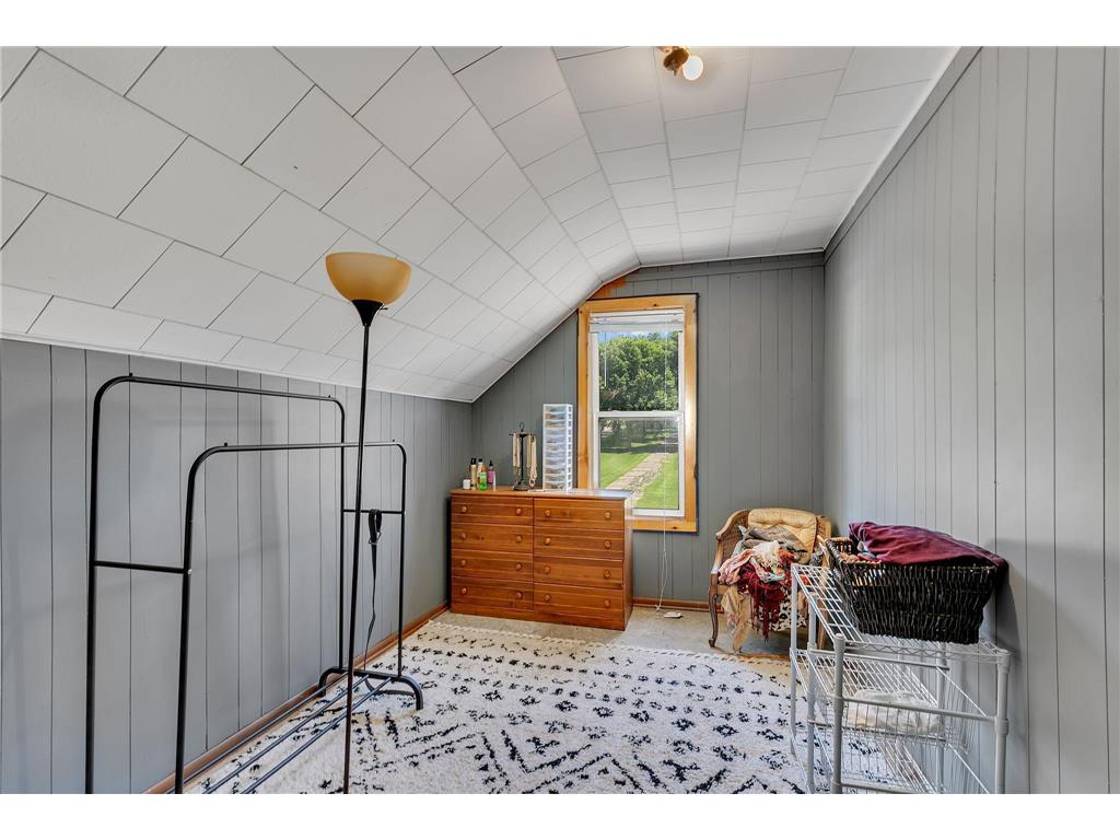 101 Lake Henry Avenue S, Spring Hill, MN, 56352 | MLS: 6752883 | Edina ...