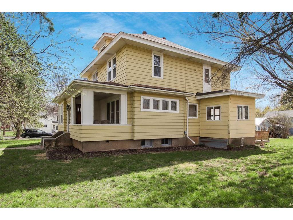 101 S Division Street, Roberts, WI, 54023 | MLS: 6526756 | Edina Realty