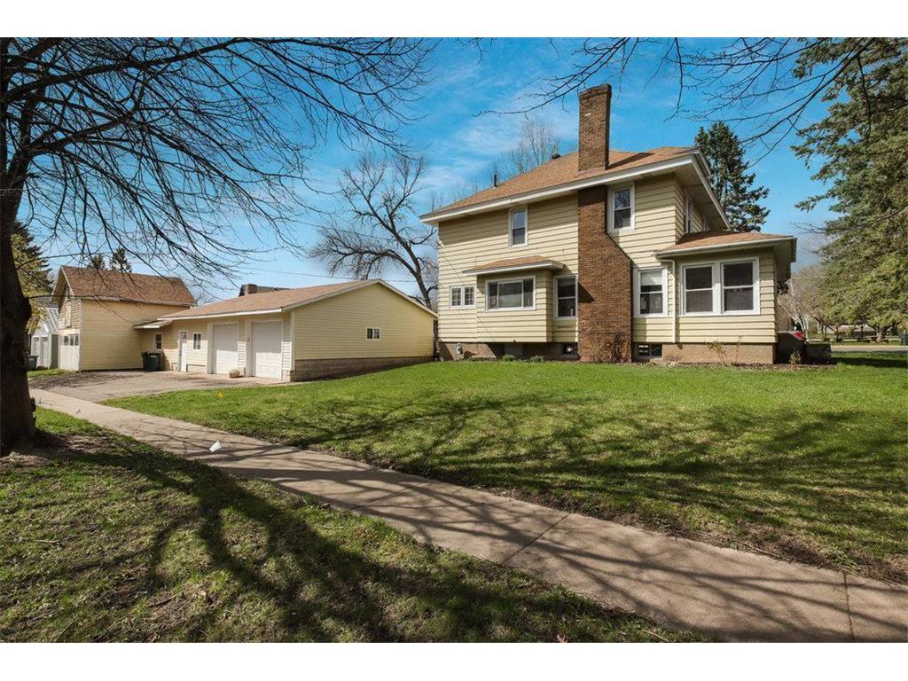 101 S Division Street, Roberts, WI, 54023 | MLS: 6526756 | Edina Realty