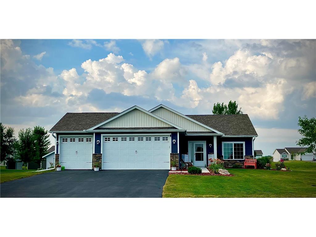 1010 Mulberry Avenue NE, Montgomery, MN, 56069 | MLS: 6459982 | Edina ...