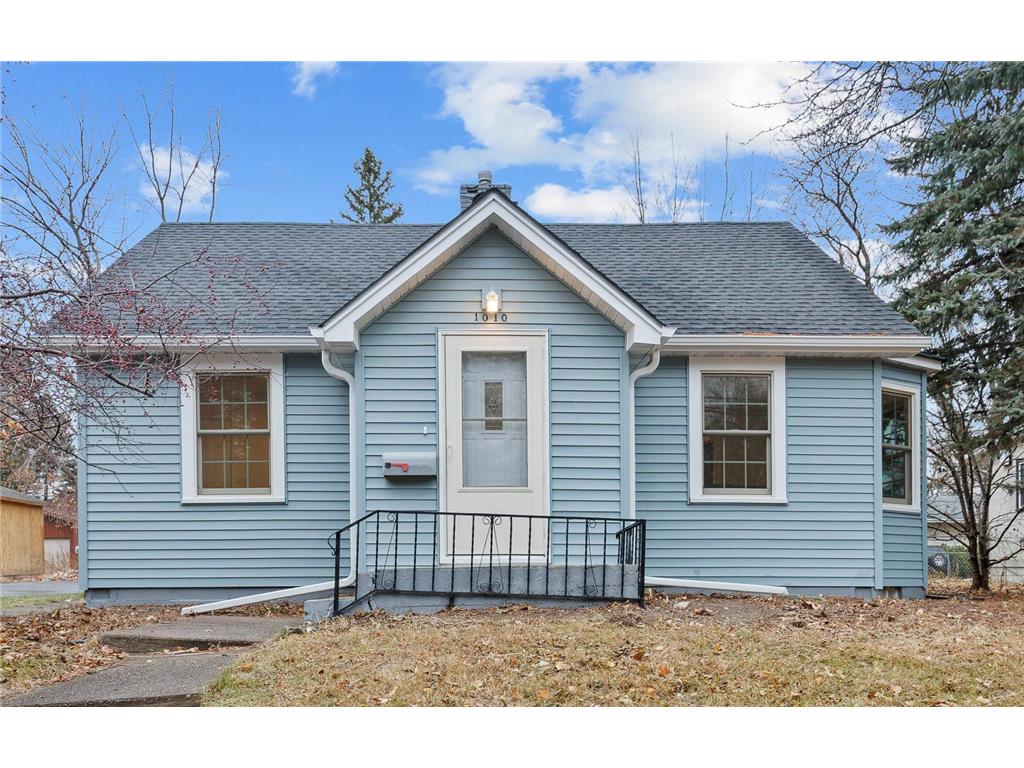 1010 Summit Avenue, South Saint Paul, MN, 55075 | MLS: 6821944 | Edina ...