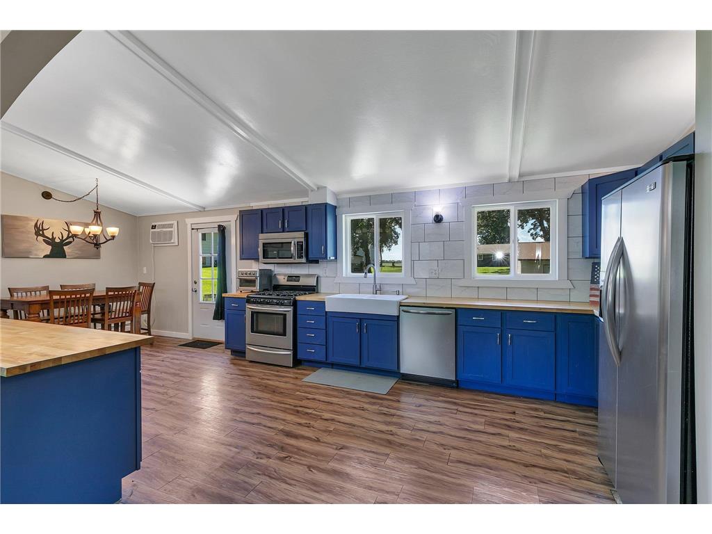 1011 2nd Street N, Brownton, MN, 55312 | MLS: 6544641 | Edina Realty