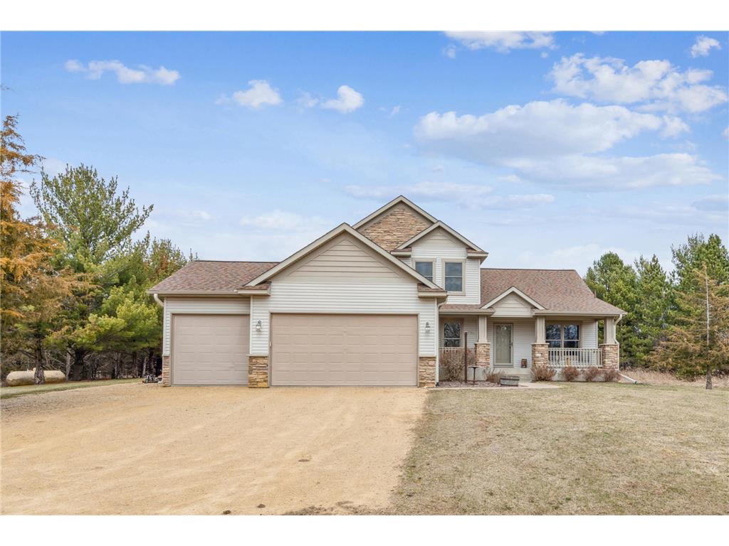 1012 Arctic Trail, Hudson, WI, 54023 | MLS: 6699063 | Edina Realty