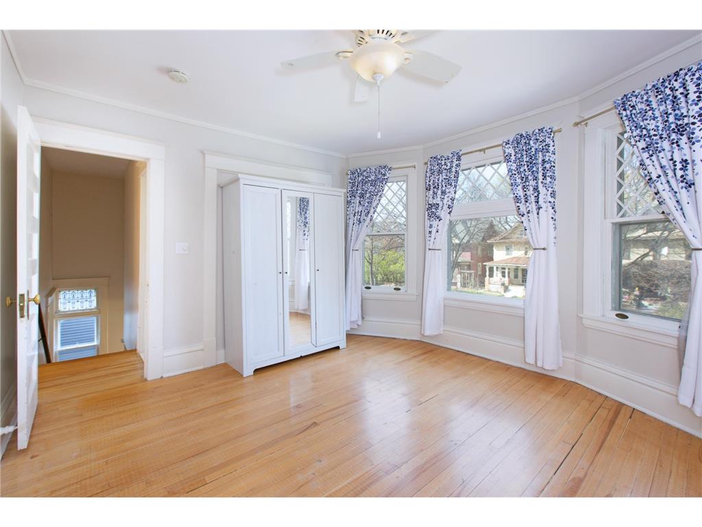 1012 Lincoln Avenue, Saint Paul, MN, 55105 | MLS: 6515774 | Edina Realty