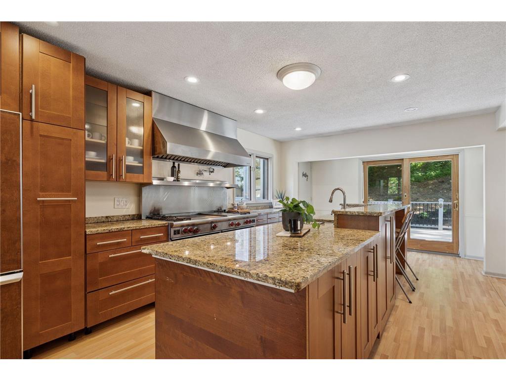 1013 Kenwood Parkway, Minneapolis, MN, 55403 | MLS: 6757514 | Edina Realty