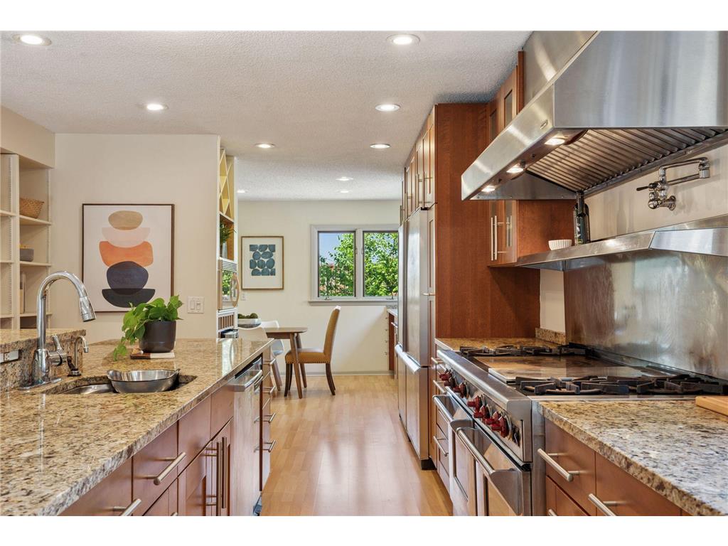 1013 Kenwood Parkway, Minneapolis, MN, 55403 | MLS: 6757514 | Edina Realty