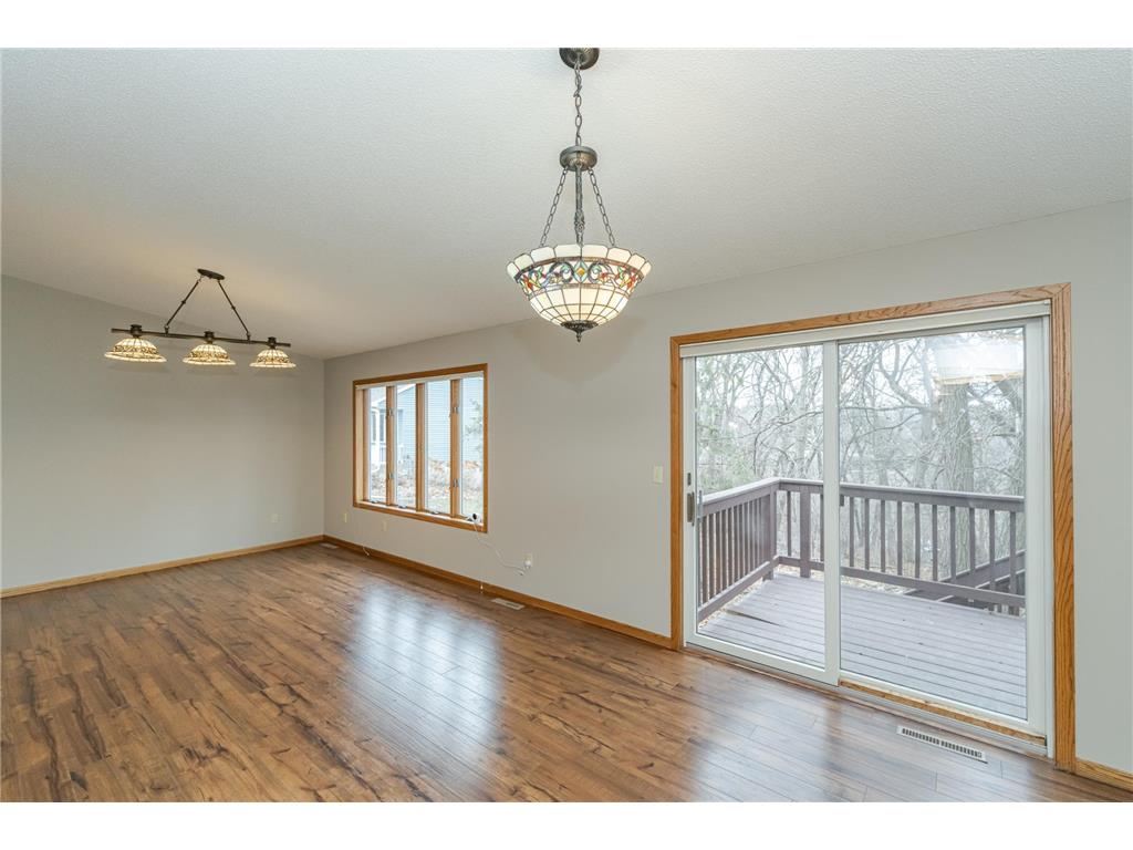 1019 High Meadow Lane SW, Rochester, MN, 55902 | MLS: 8124115 | Edina ...