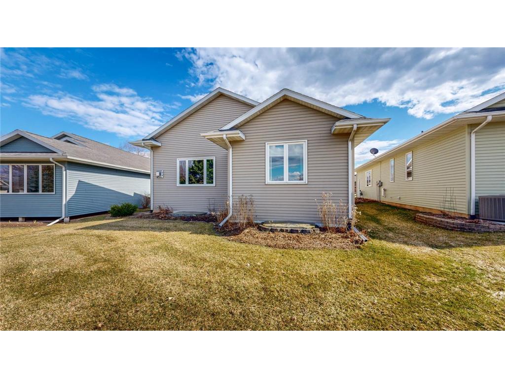 1020 Harvest Way, Lake City, MN, 55041 | MLS: 6517039 | Edina Realty