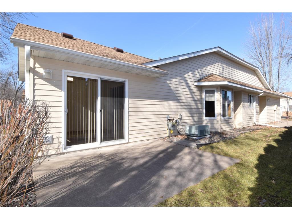 1024 18th Avenue SE, Forest Lake, MN, 55025 | MLS: 6456026 | Edina Realty