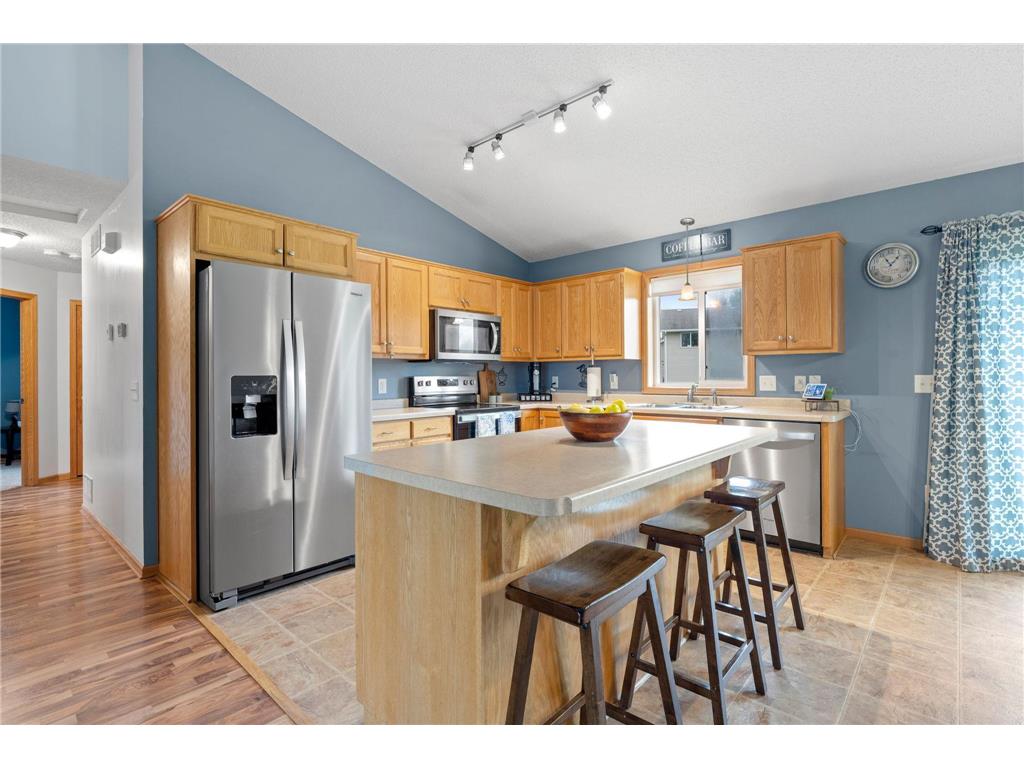 1030 Aspen Circle, Maple Lake, MN, 55358 | MLS: 6762604 | Edina Realty