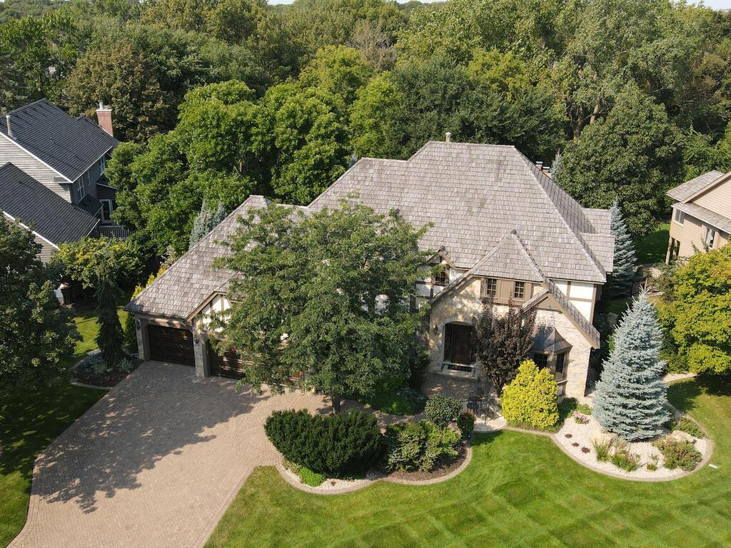 10300 Antlers Ridge, Eden Prairie, MN, 55347 | MLS: 6523416 | Edina Realty