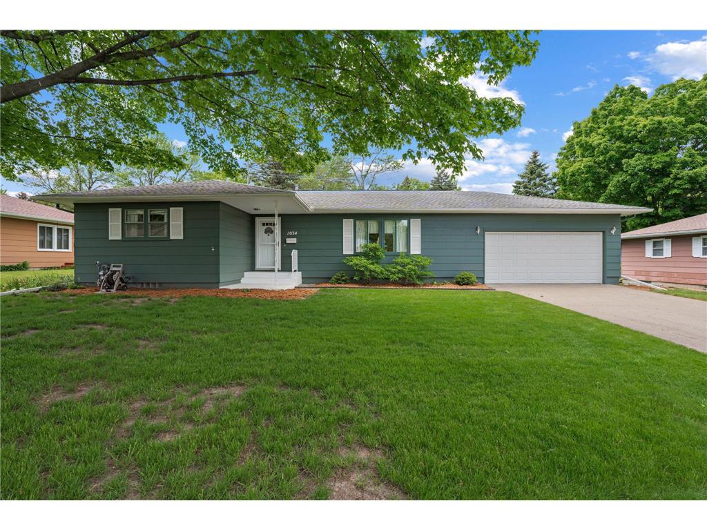 1034 Cardinal Drive, Owatonna, MN, 55060 | MLS: 6540095 | Edina Realty