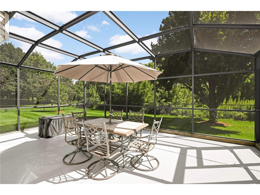 10369 Yates Drive N, Brooklyn Park, MN, 55443 | MLS: 6774544 | Edina Realty