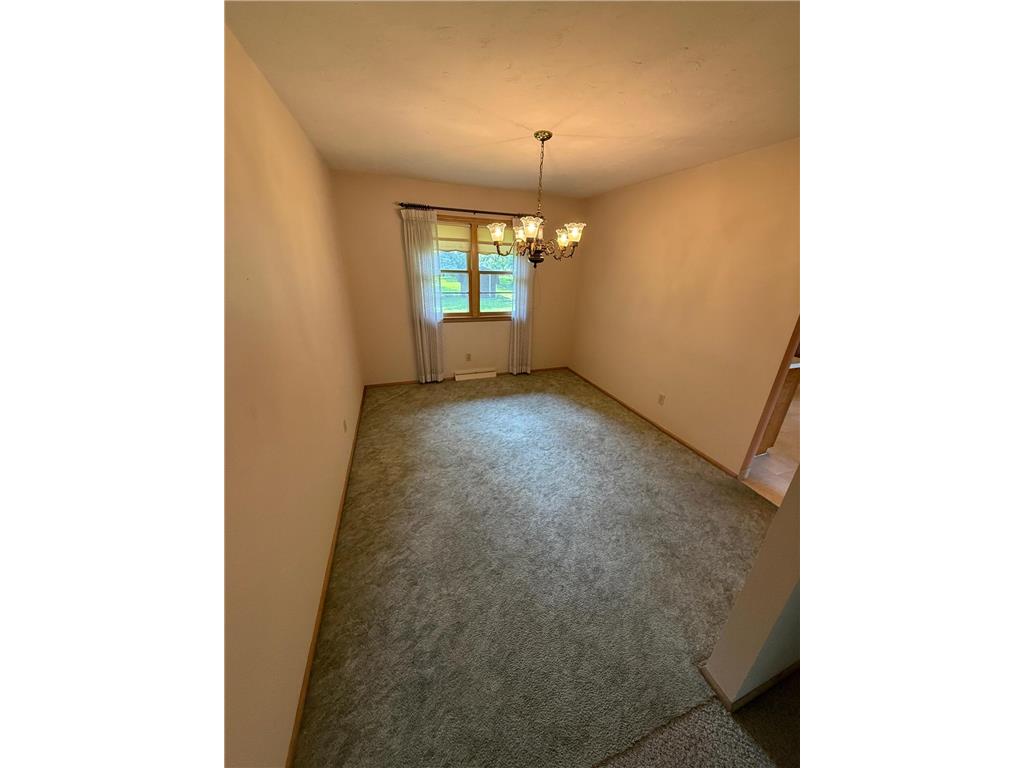 104 2nd Avenue NW, Fairfax, MN, 55332 | MLS: 6765934 | Edina Realty