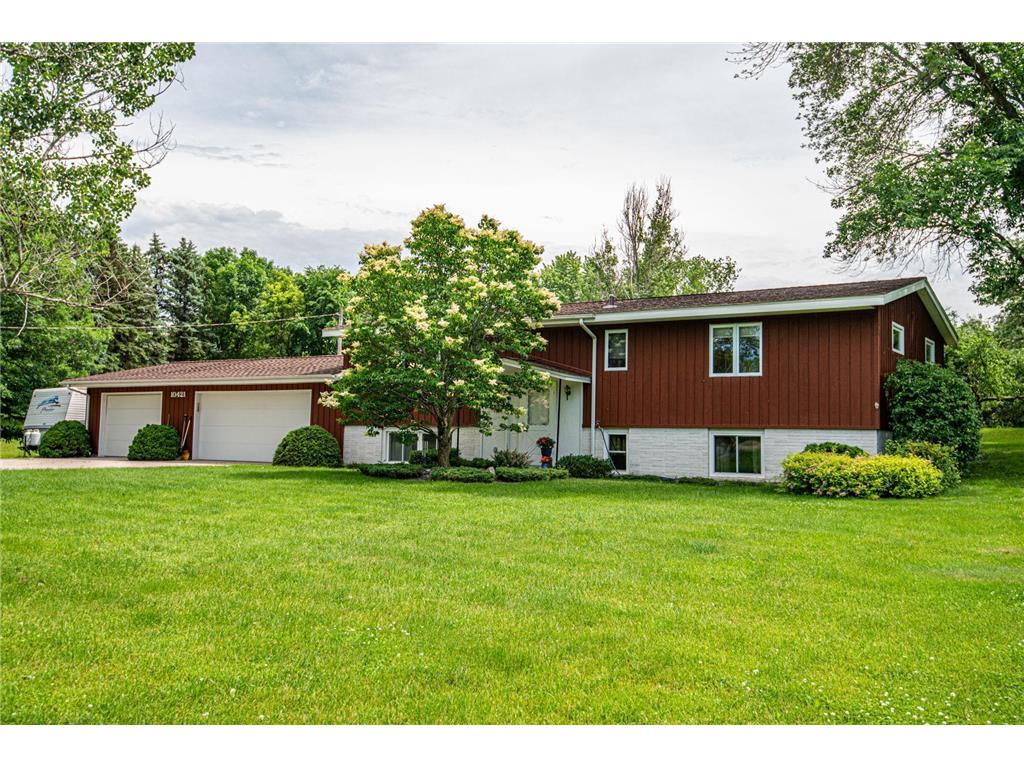 10421 230th Street N, Scandia, MN, 55073 | MLS: 6550679 | Edina Realty