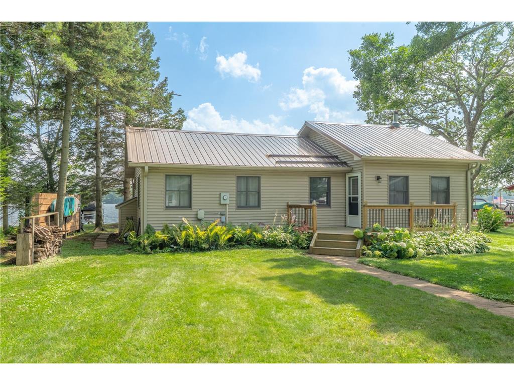 105 Elizabeth Trail, Balsam Lake, WI, 54810 | MLS: 6764706 | Edina Realty