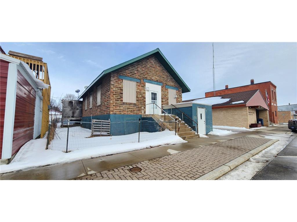 105 Main Street W, Eagle Bend, MN, 56446 | MLS: 7001225 | Edina Realty