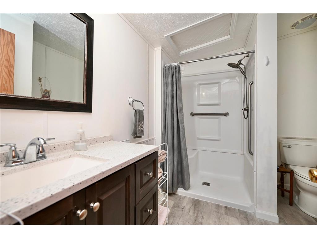 105 Wisconsin Avenue, Cochrane, WI, 54622 | MLS: 6765545 | Edina Realty