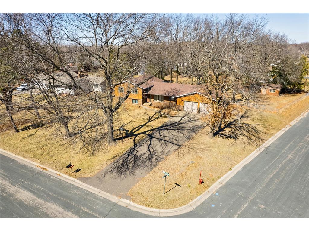 1050 Nelson Drive, Shoreview, MN, 55126 | MLS: 6642264 | Edina Realty