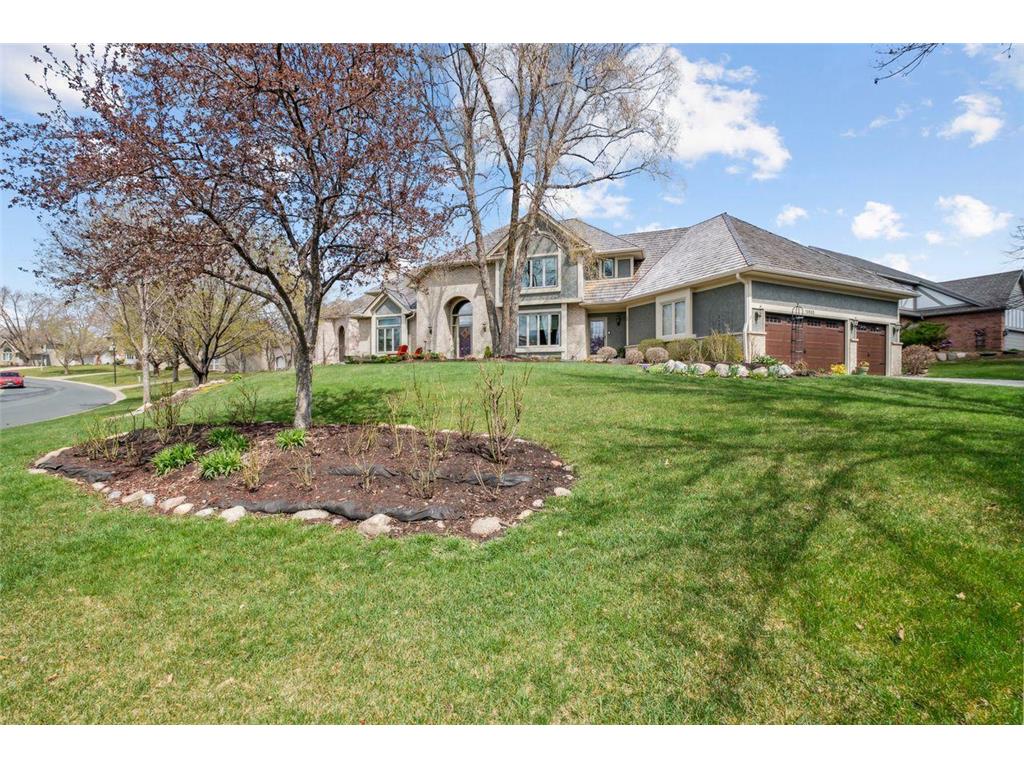10532 Misty Morning Lane, Eden Prairie, MN, 55347 | MLS: 6516199 ...
