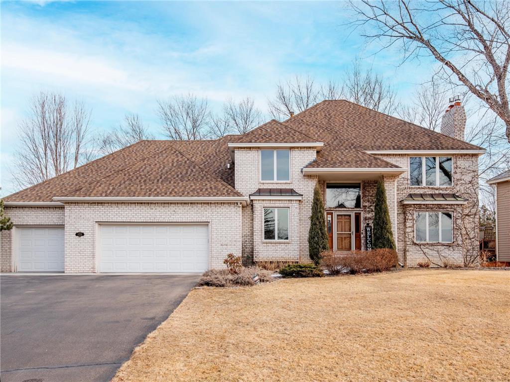 10536 Bluff Road, Eden Prairie, MN, 55347 | MLS: 6677621 | Edina Realty