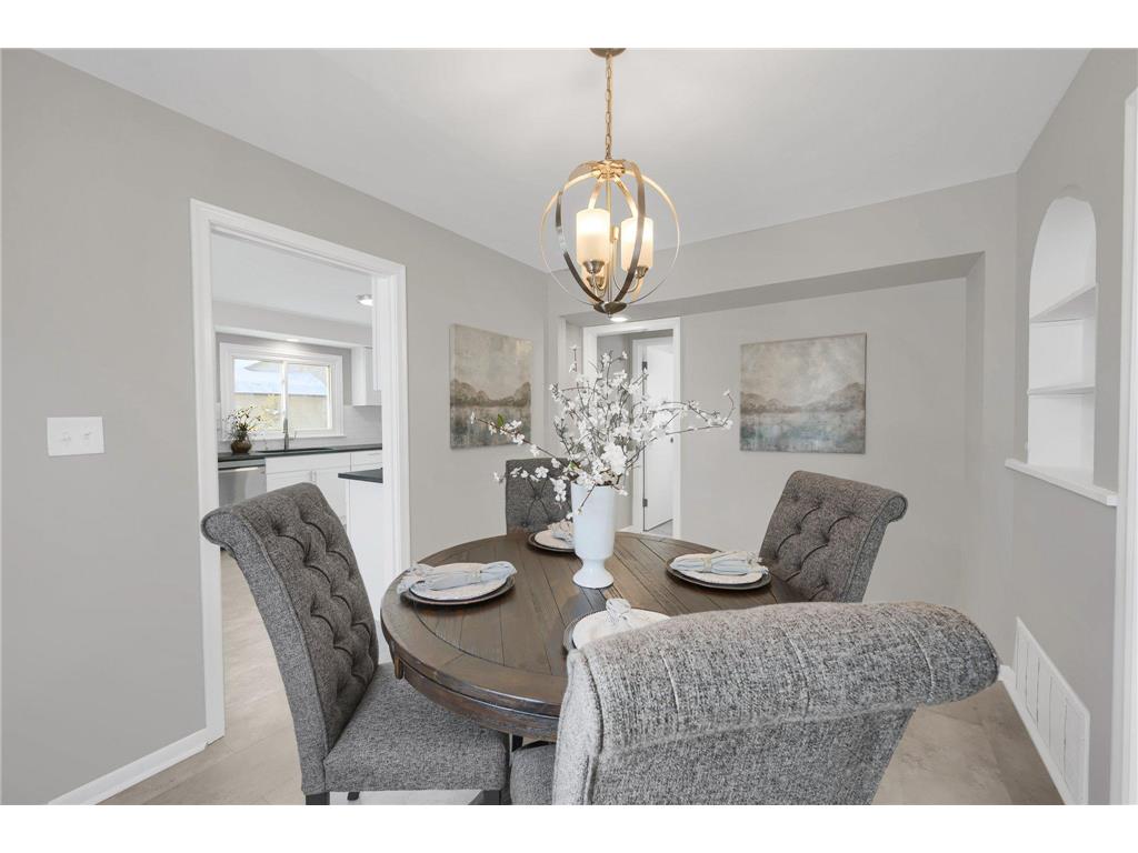 10541 Douglas Drive N, Brooklyn Park, MN, 55443 | MLS: 6312550 | Edina ...