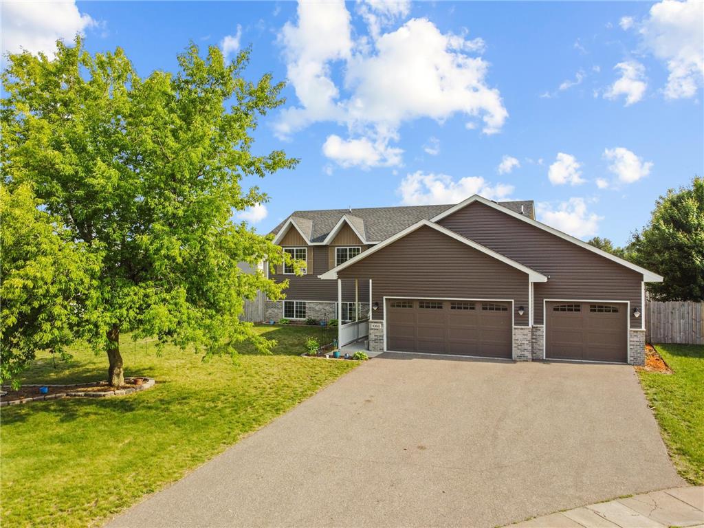 1060 Fillmore Circle NE, East Bethel, MN, 55005 | MLS: 6728963 | Edina ...