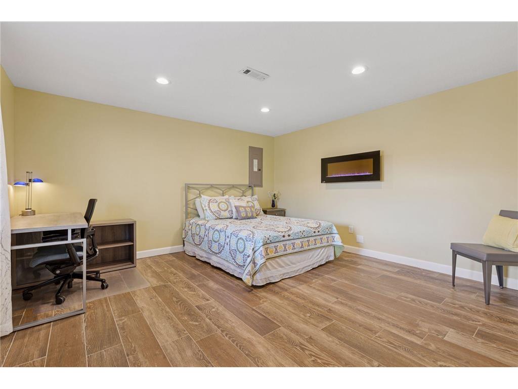 10608 Toledo Drive N, Brooklyn Park, MN, 55443 | MLS: 6732027 | Edina ...