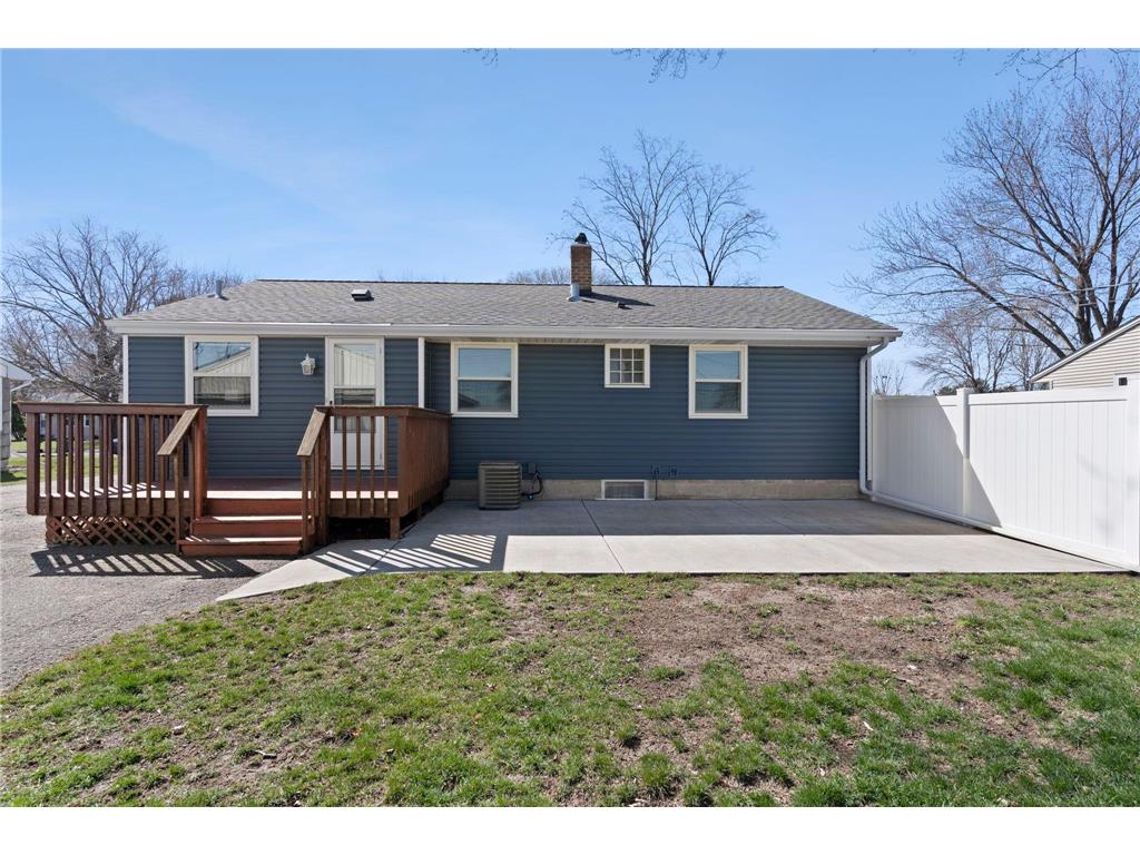 1065 Kenneth Street, Eagan, MN, 55121 | MLS: 6520779 | Edina Realty
