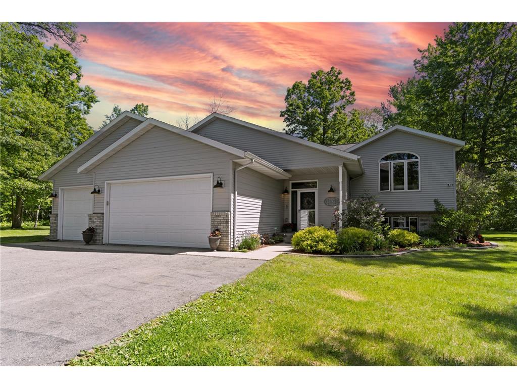 10654 Ridgedale Court NE, Bemidji, MN, 56601 | MLS: 6550991 | Edina Realty
