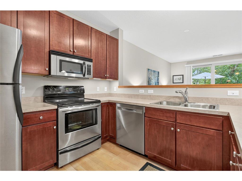 1070 Grandview Court NE #101, Columbia Heights, MN, 55421 | MLS ...
