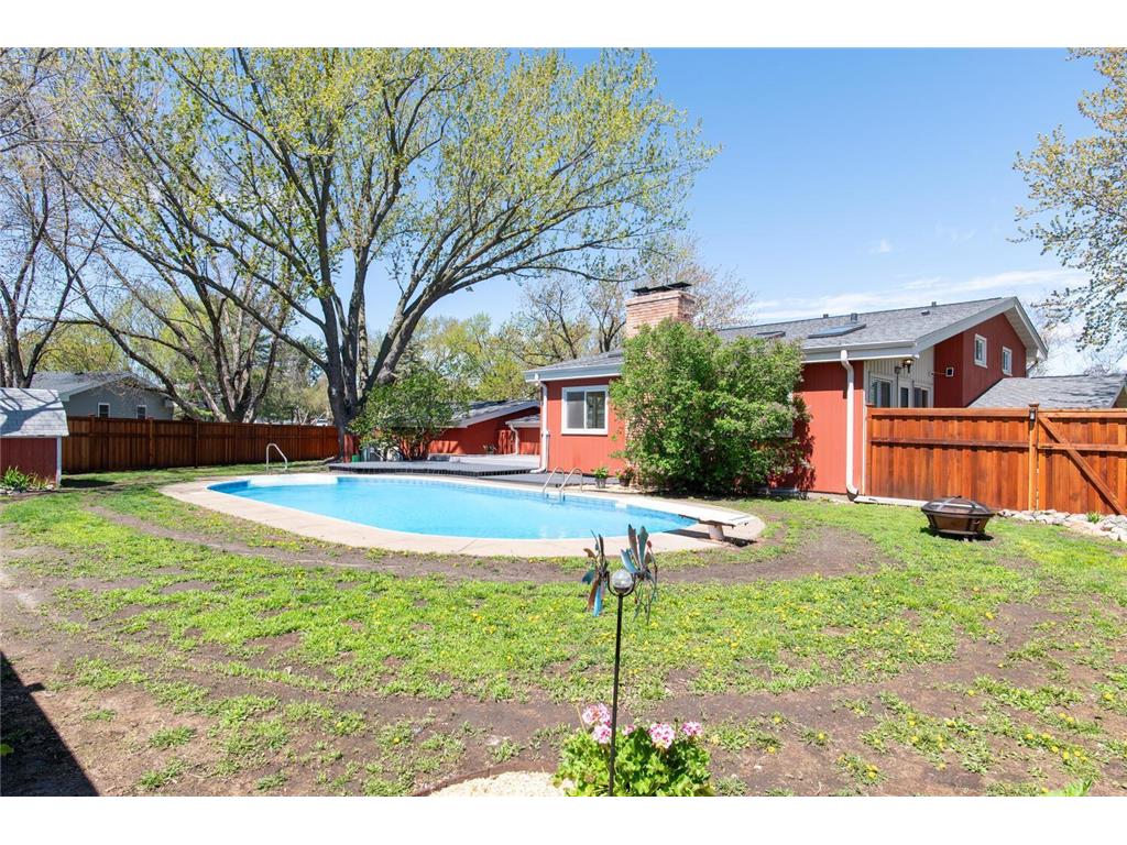 10700 River Terrace, Bloomington, MN, 55431 | MLS: 6526872 | Edina Realty