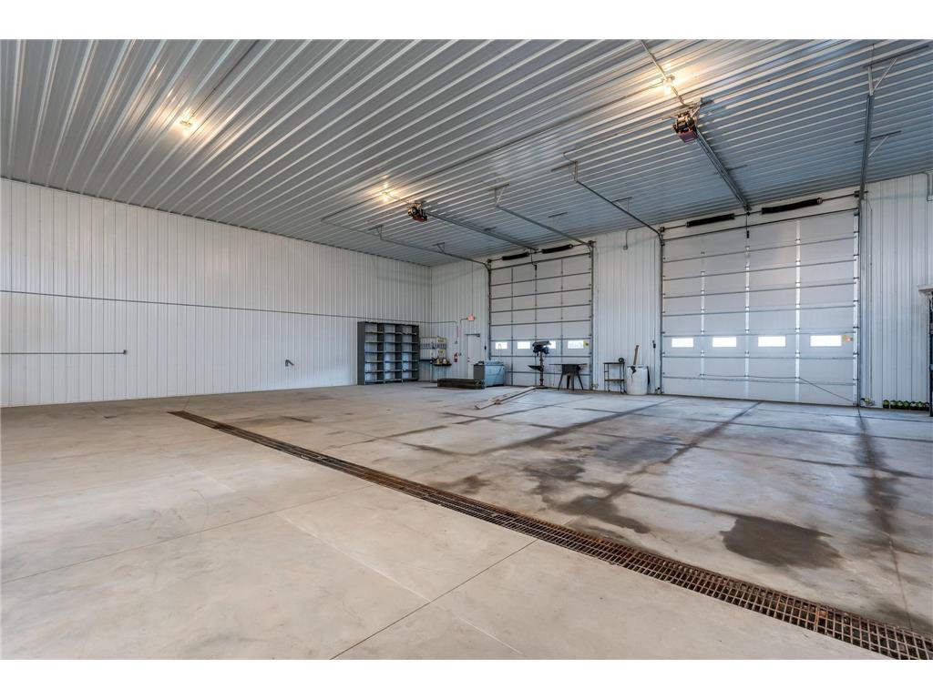 1072 S Victory Drive, Mankato, MN, 56001 | MLS: 6542658 | Edina Realty