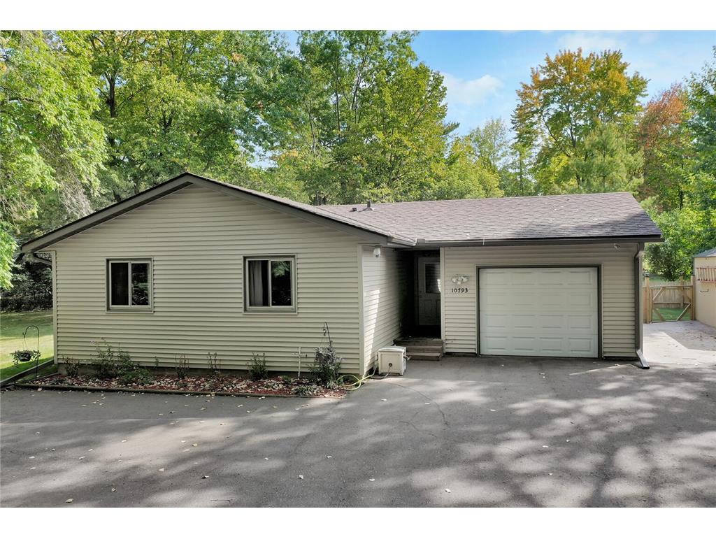 10793 North Avenue, Chisago City, MN, 55013 | MLS: 6439023 | Edina Realty